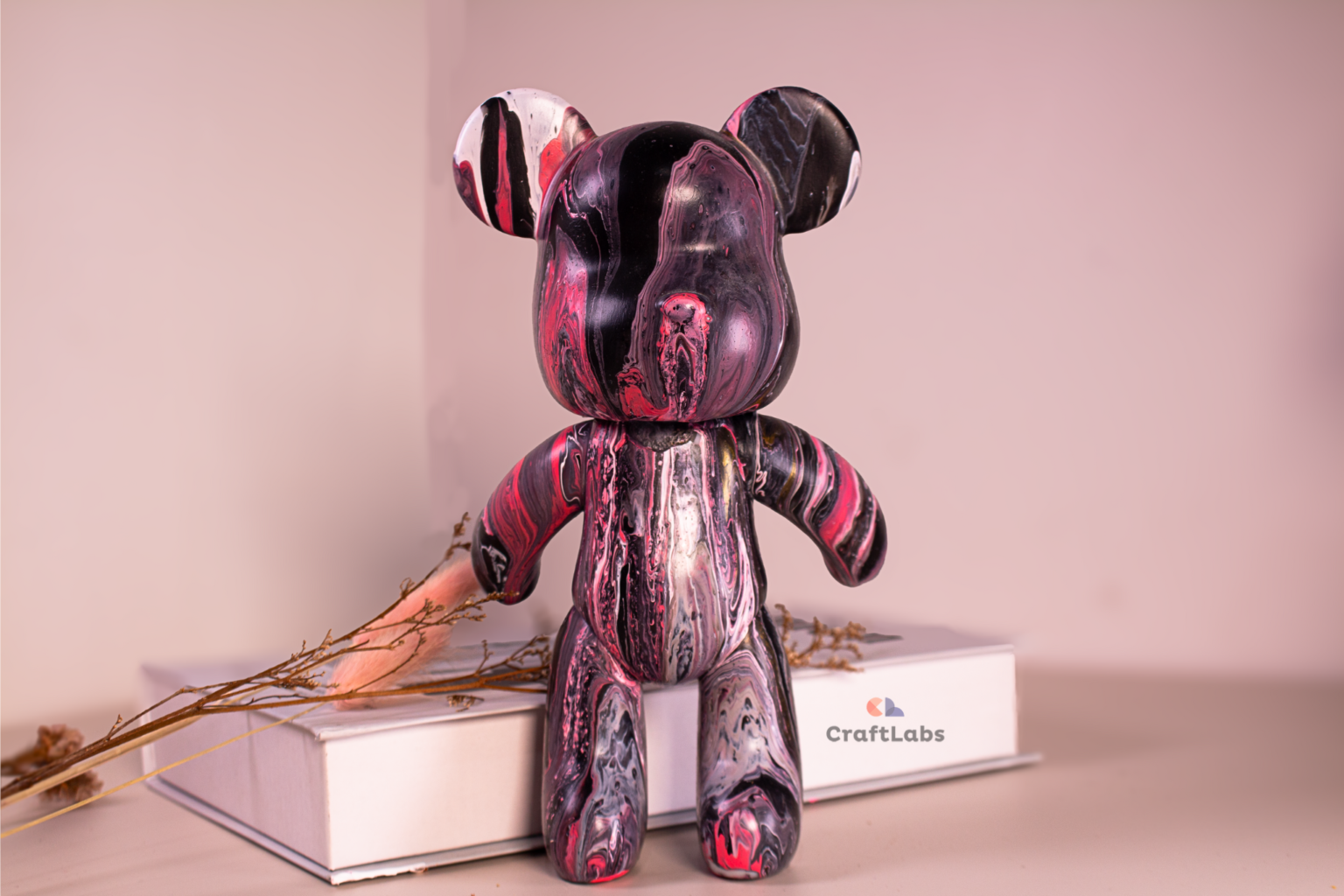 #1 Best Acrylic Pour Bear Workshops In Singapore | Craft Labs